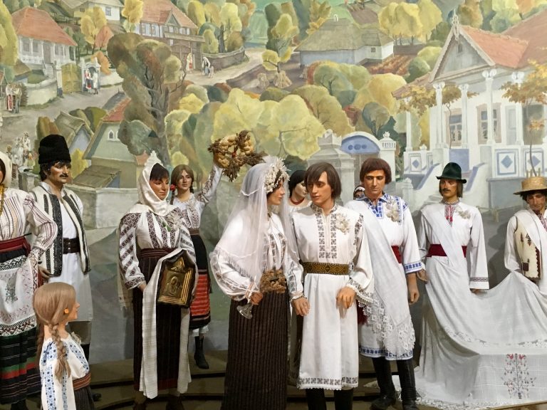 Le plus ancien musée de la Moldavie a célébré ces 130 ans depuis sa ...